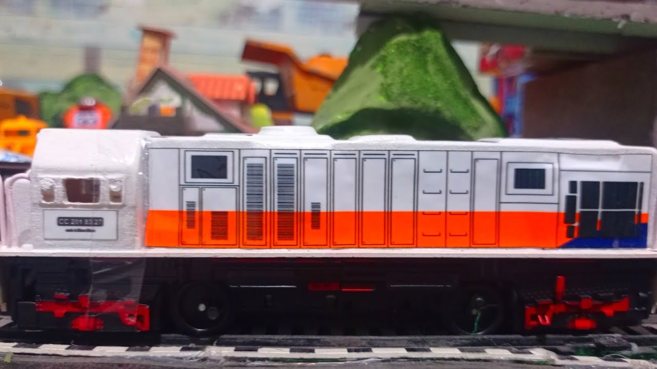 KERETA API BANG JONJON DAN MOBIL ALAT BERAT#train #kereta #trainstory ...