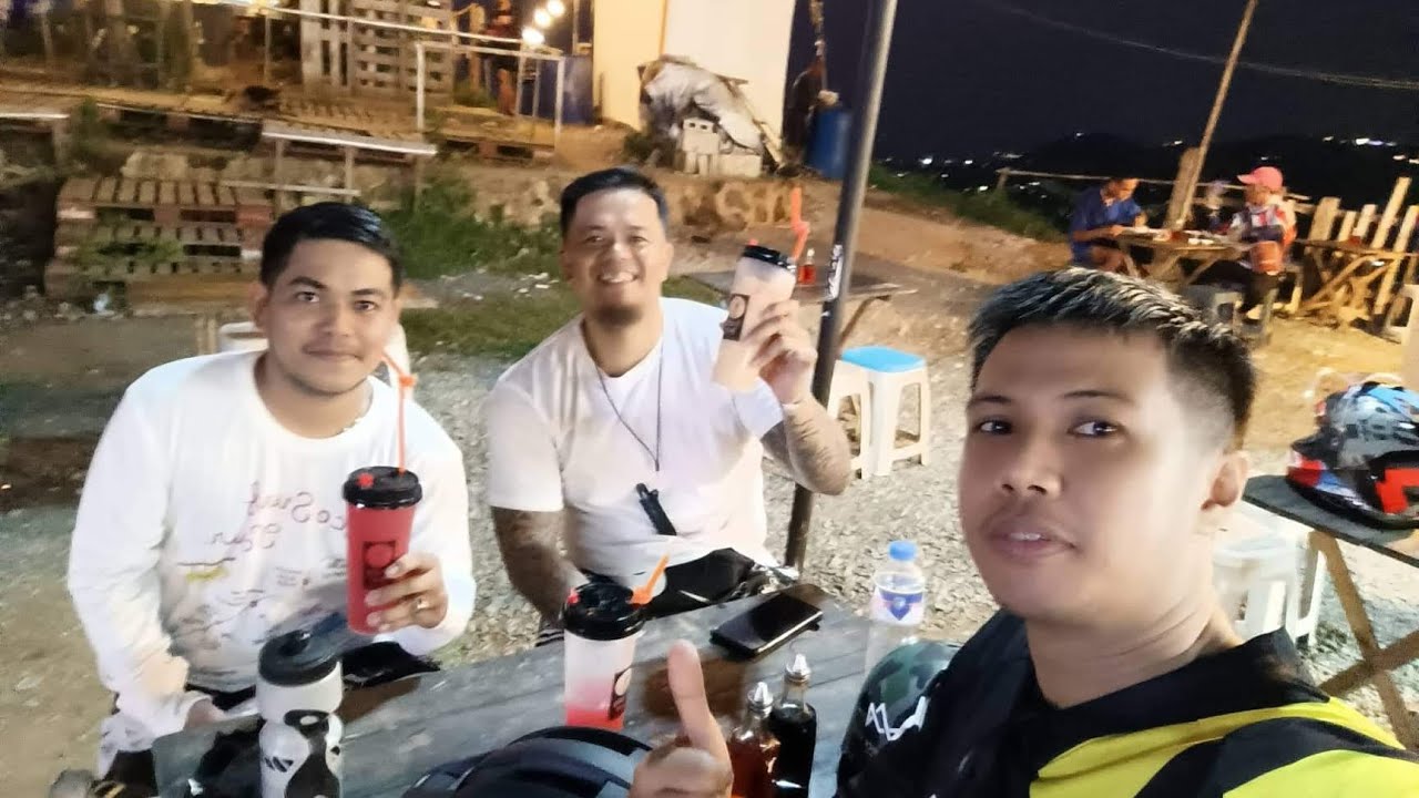 CAFE IN THE SKY X KAPE-HINGAHAN NIGHT RIDE - YouTube