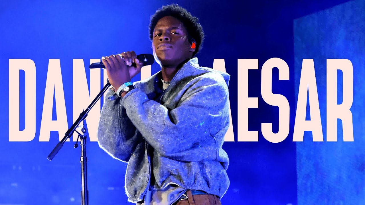Daniel Caesar Covering Songs Compilation - YouTube