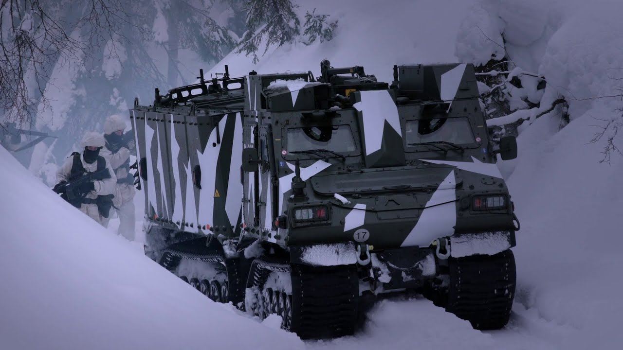 The BvS10. A vital part of the team. - YouTube