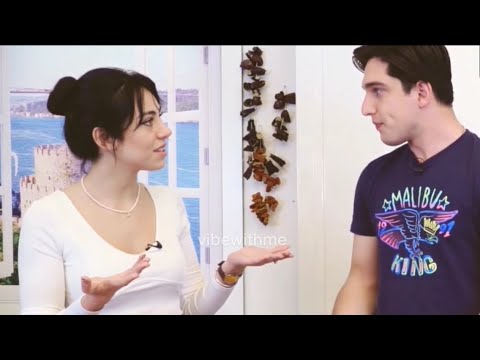 buket sena ve masterchef sefa 2 dakika 8 saniye boyunca eğleniyor