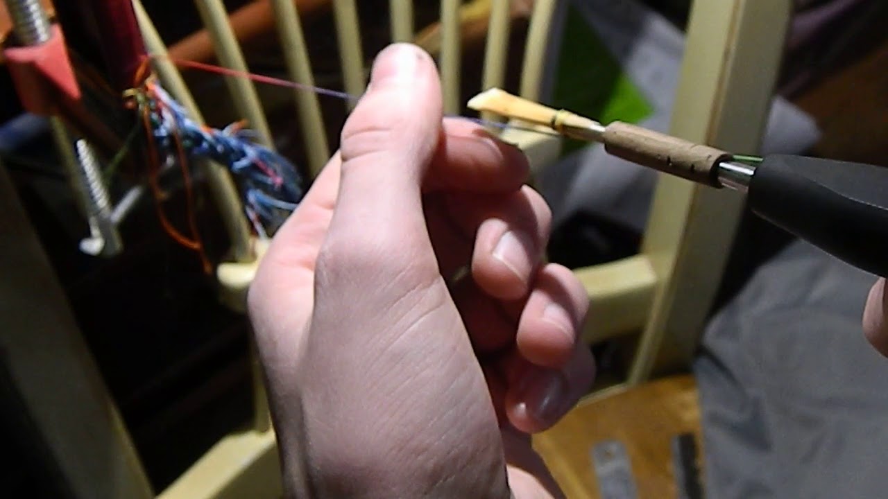 How to tie a oboe reed blank - YouTube