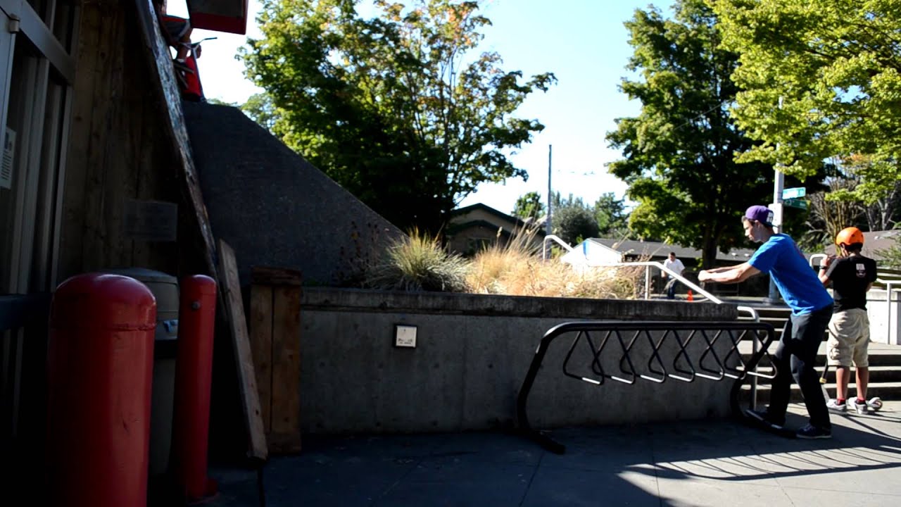Daniel Bondar Seattle Street Comp | One Clip - YouTube