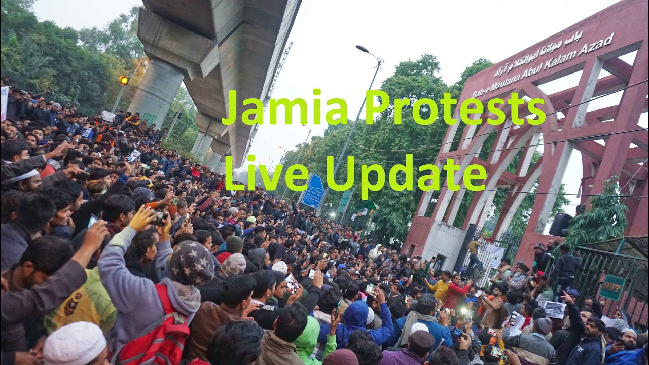 Jamia Protests Live : Thousands of People in Solidarity near Gate No. 7 ...