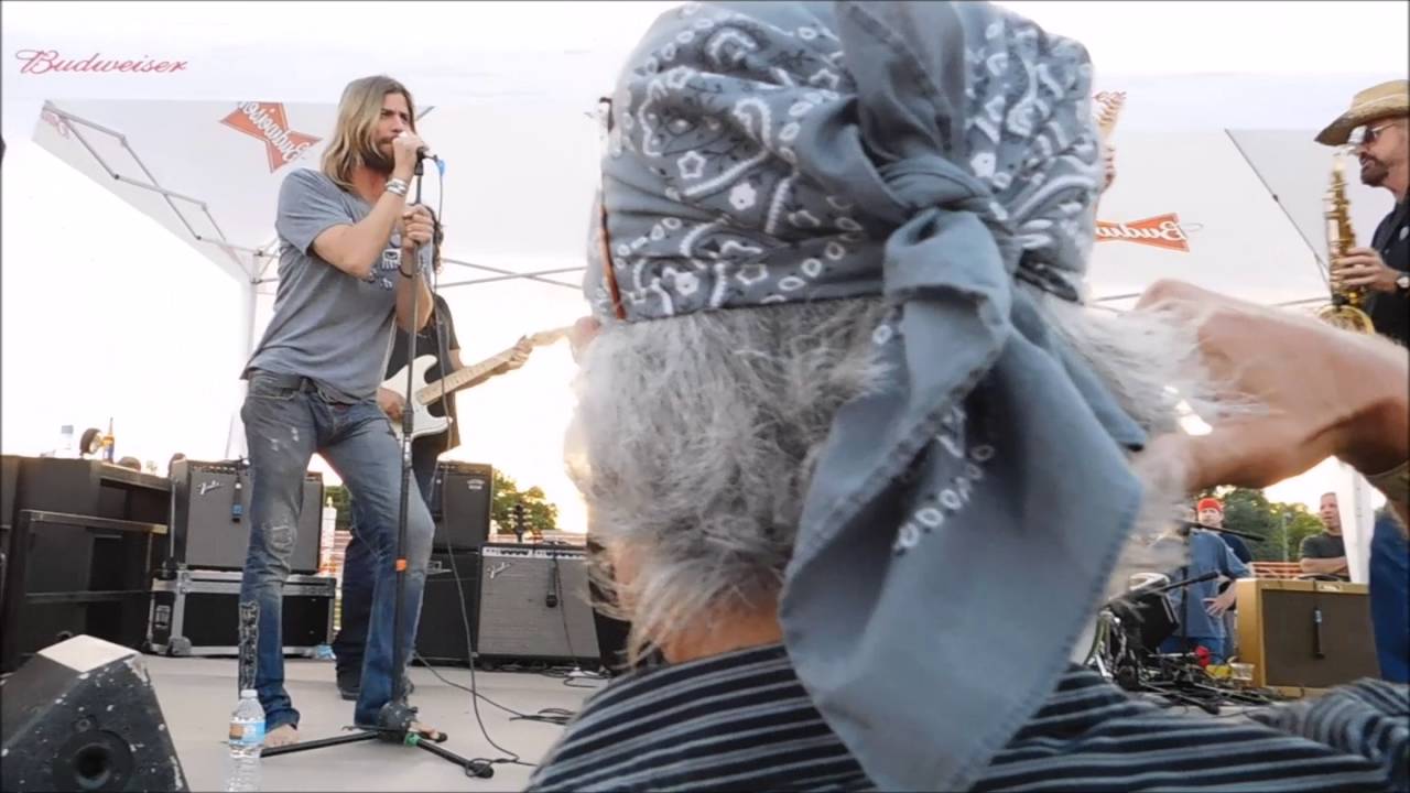 Danny Diesel - Sweet Home Chicago - YouTube