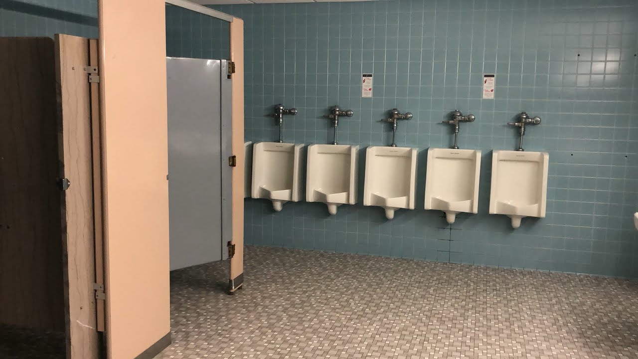 [1406] Big 60’s restroom with old Washbrooks - YouTube