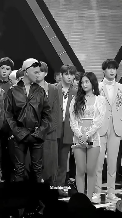 Kai is jealous for sure🌚 #jennie #kai #jenkai #liskook #vsoo #jirosé #bts #blackpink #shorts ...