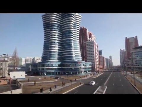 Улица ученых Мирэ, Пхеньян, 2016 (Pyongyang Mirae scientists’ street ...