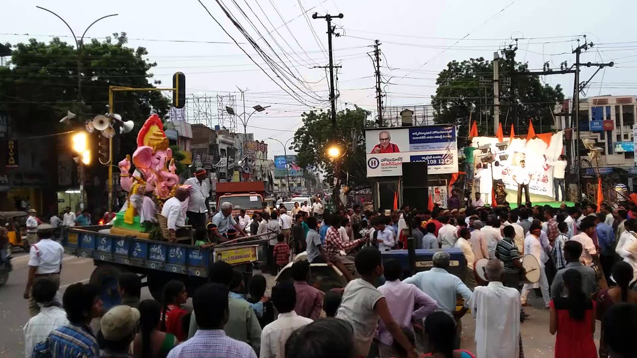 Warangal Hanamkonda Ganesh nimarjan. ...live - YouTube