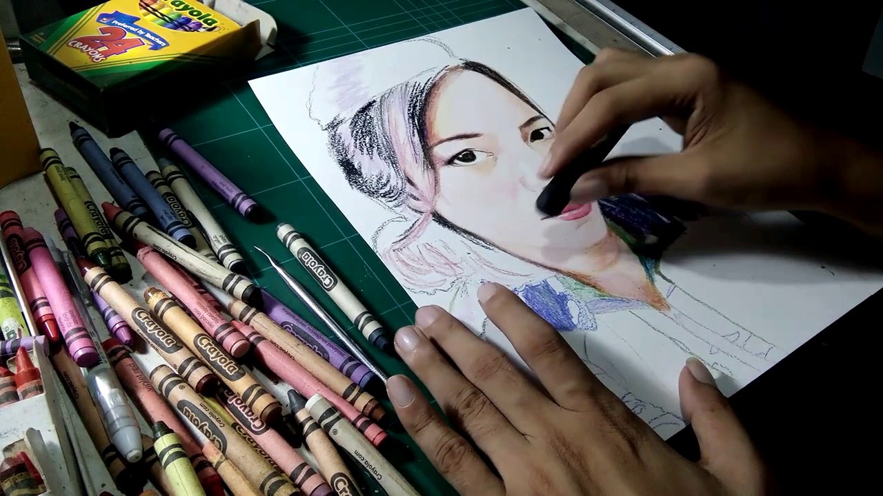 CRAYOLA CRAYON PORTRAIT - YouTube