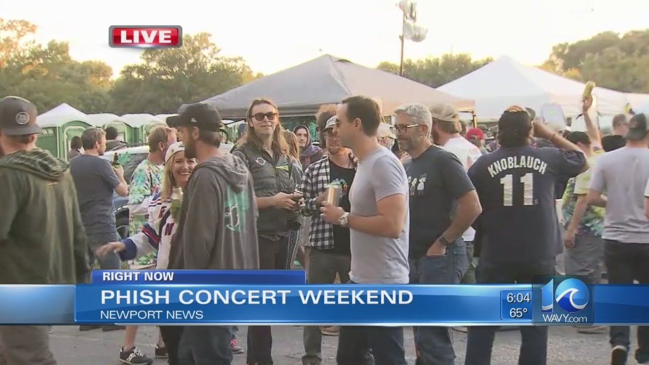 Phish fans in the parking lot - YouTube