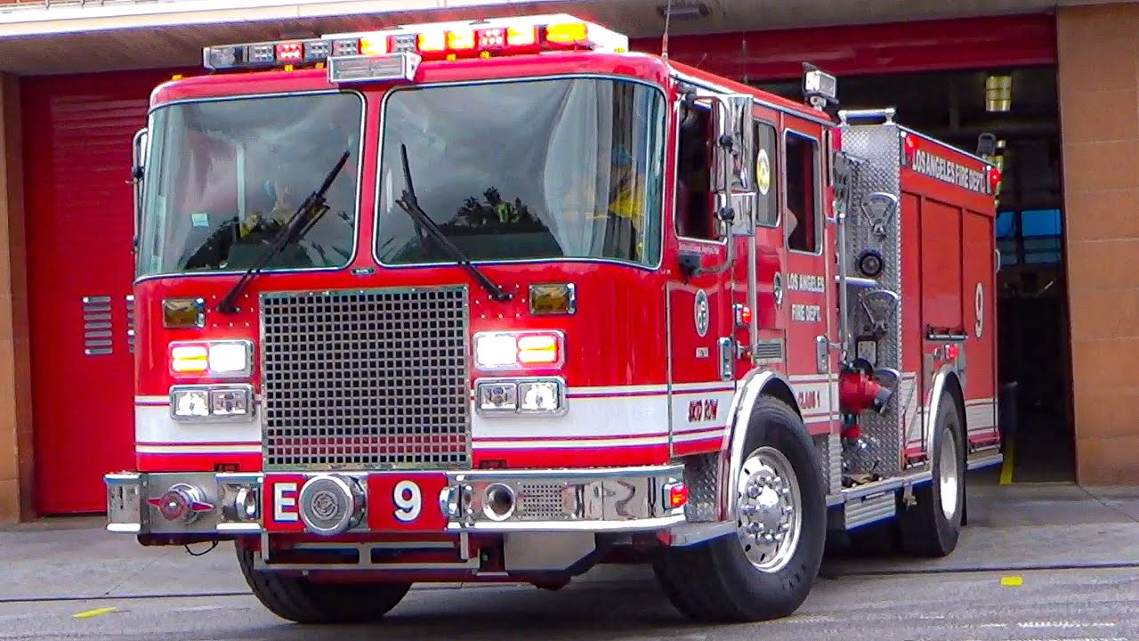 LAFD Engine 9 Responding - YouTube