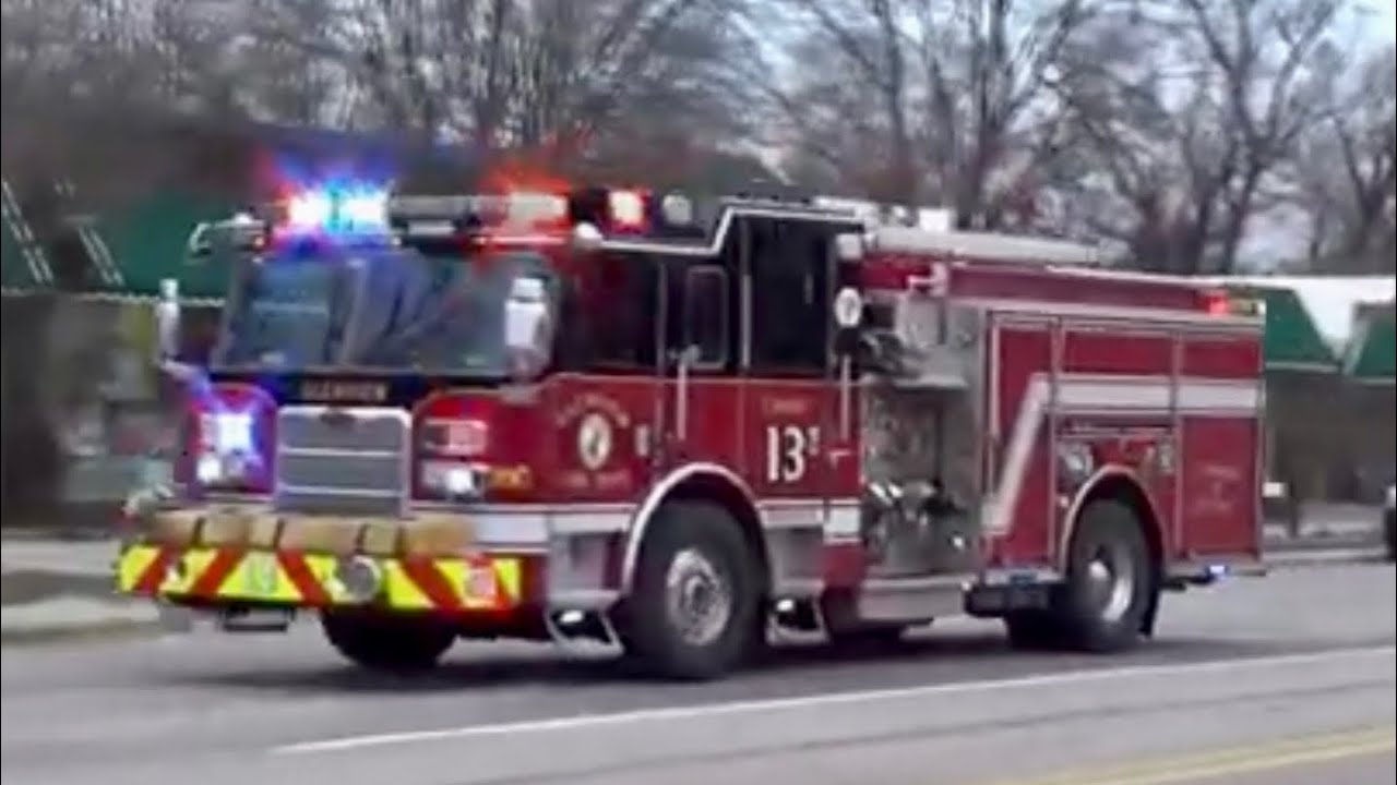 Glenview Fire Dept Engine 13 Responding - YouTube