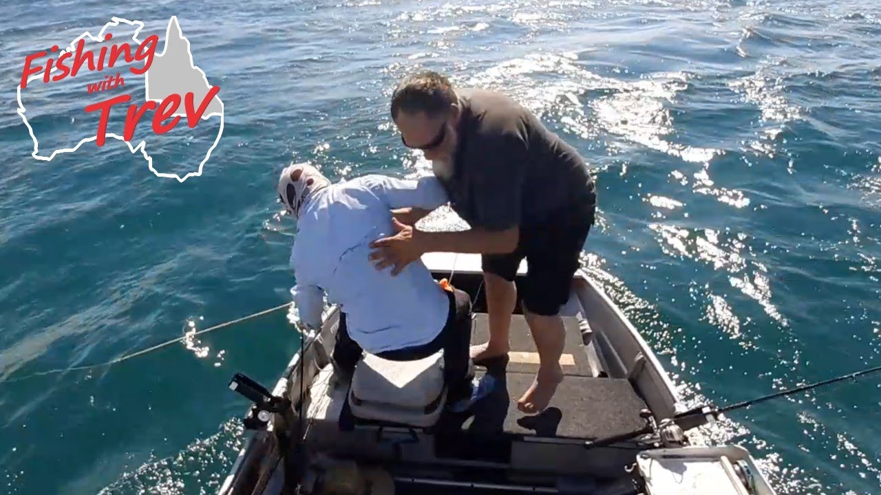 Fishing with Col (will I SURVIVE) - YouTube