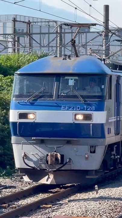 9/13、臨8764レef210-128+タキ5両 - YouTube
