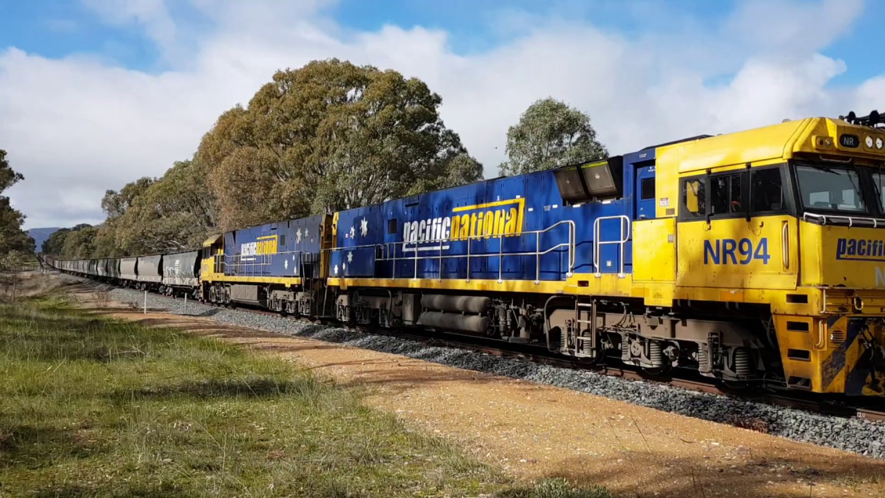 Pacific National NR Class on the Maryborough to Ararat Line - YouTube
