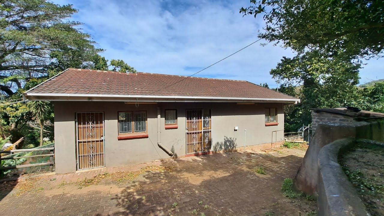 Family home bursting with potential - YouTube