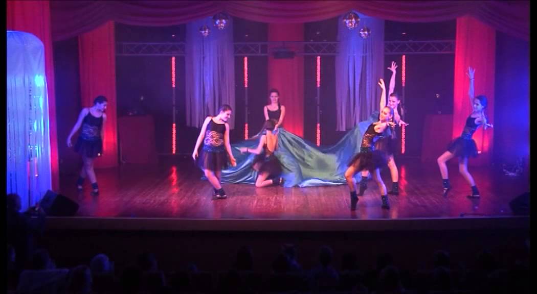 Gold Dance Group - YouTube