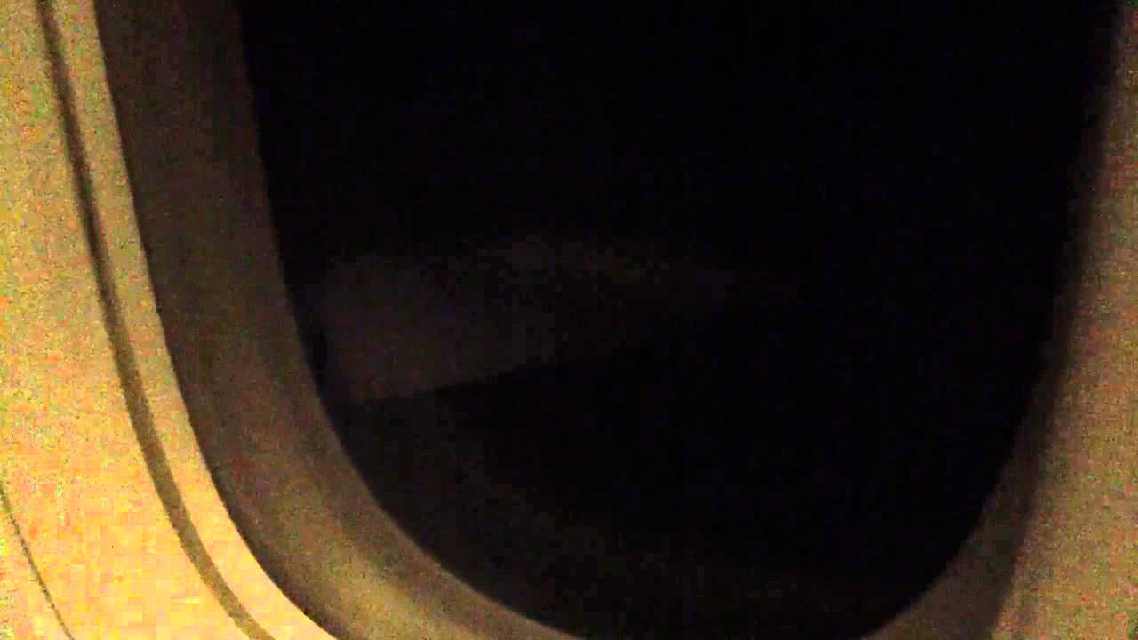 Malaysia Airlines MH130 AKL - KUL (12/13) - YouTube