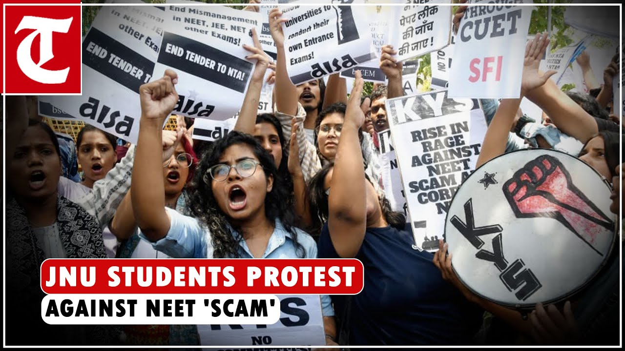 JNU's student organisations stage protest outside Ministry of Education ...