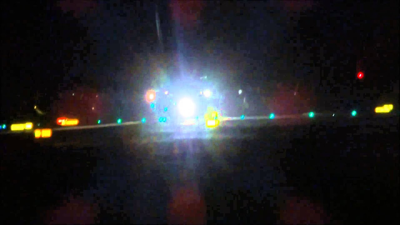 Emirates Airbus A380 | Night Landing RWY01 | Brisbane Airport - YouTube