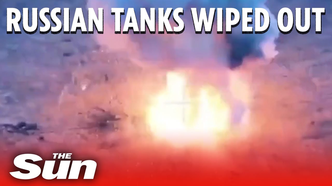 Russian armoured tanks explode as Ukrainian forces strike - YouTube