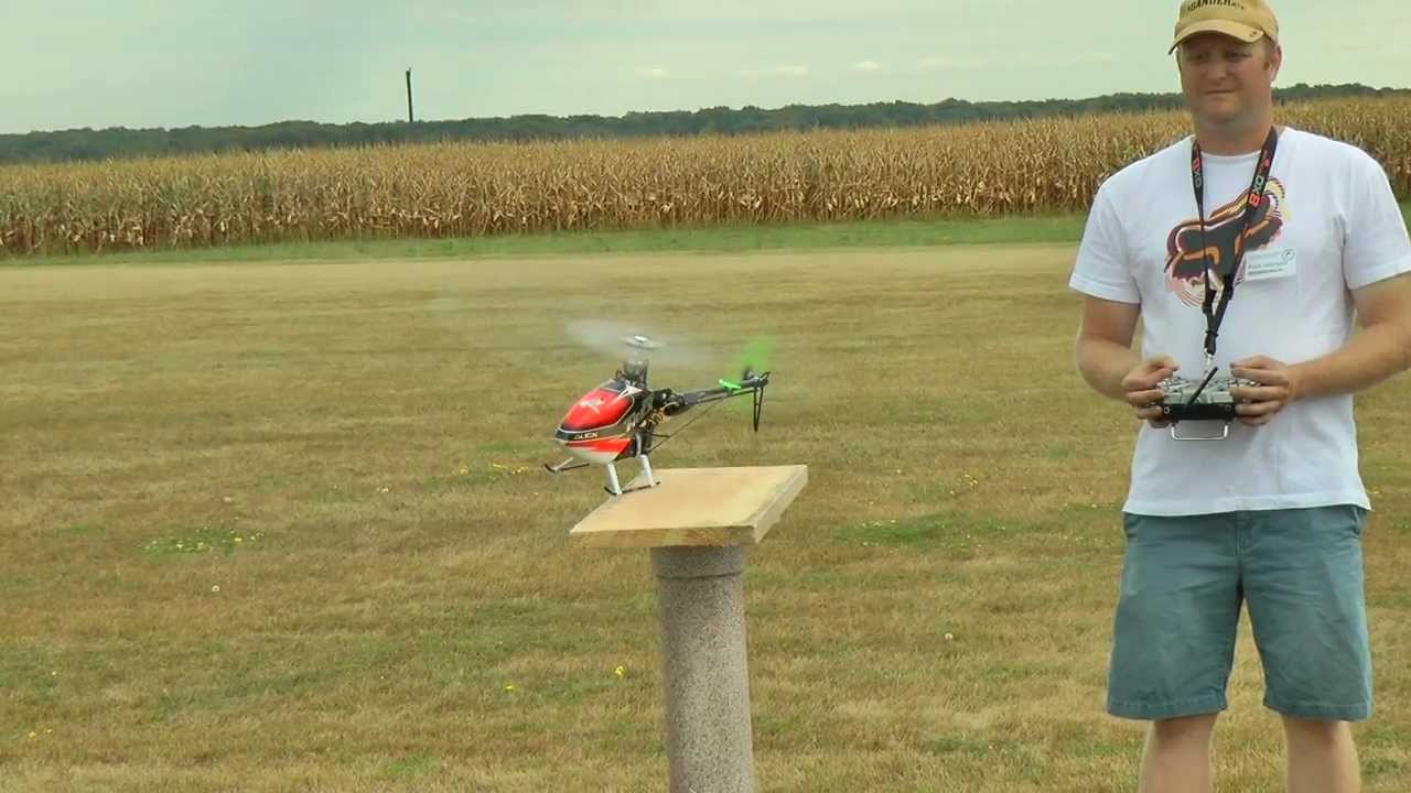 RC Helicopter Obstacle Course, demolition - YouTube