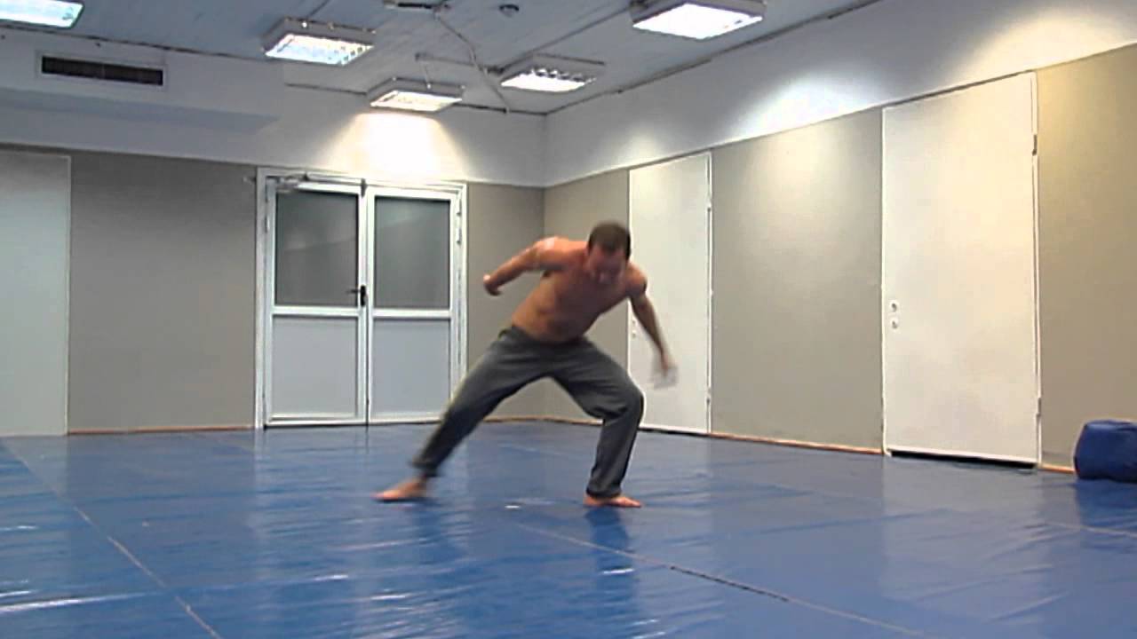 Capoeria & Dance - YouTube