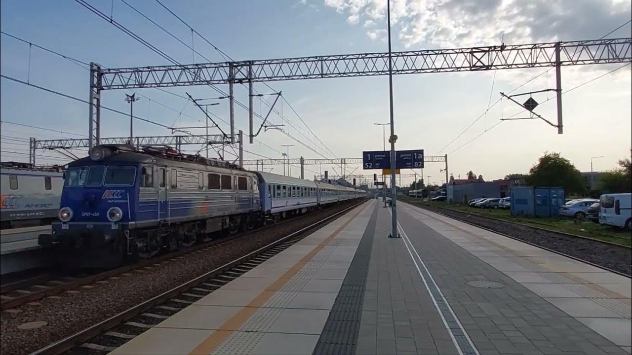 TLK Mierzeja wjeżdża do Lublina - YouTube