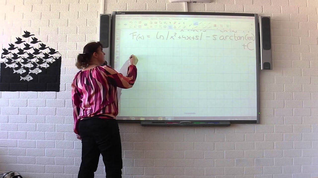 V5 wiskunde b Hk primitieve van f(x)=p(x)/(x^2+bx+c) 14-4-15 L. in 't ...