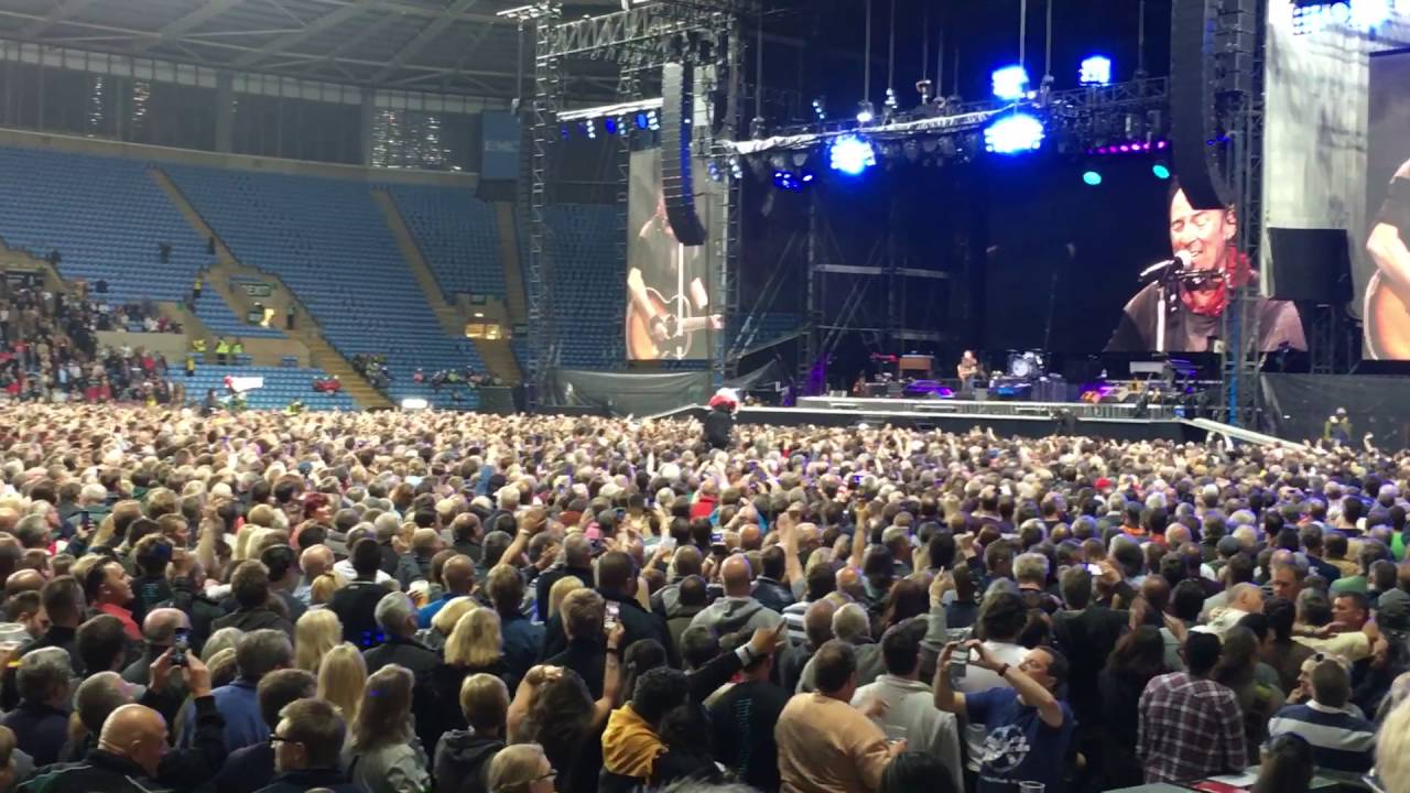 Bruce Springsteen - Thunder Road, Ricoh Arena, Coventry, June 2016 ...