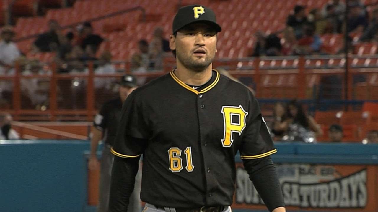 PIT@FLA: Park becomes winningest Asian-born pitcher - YouTube