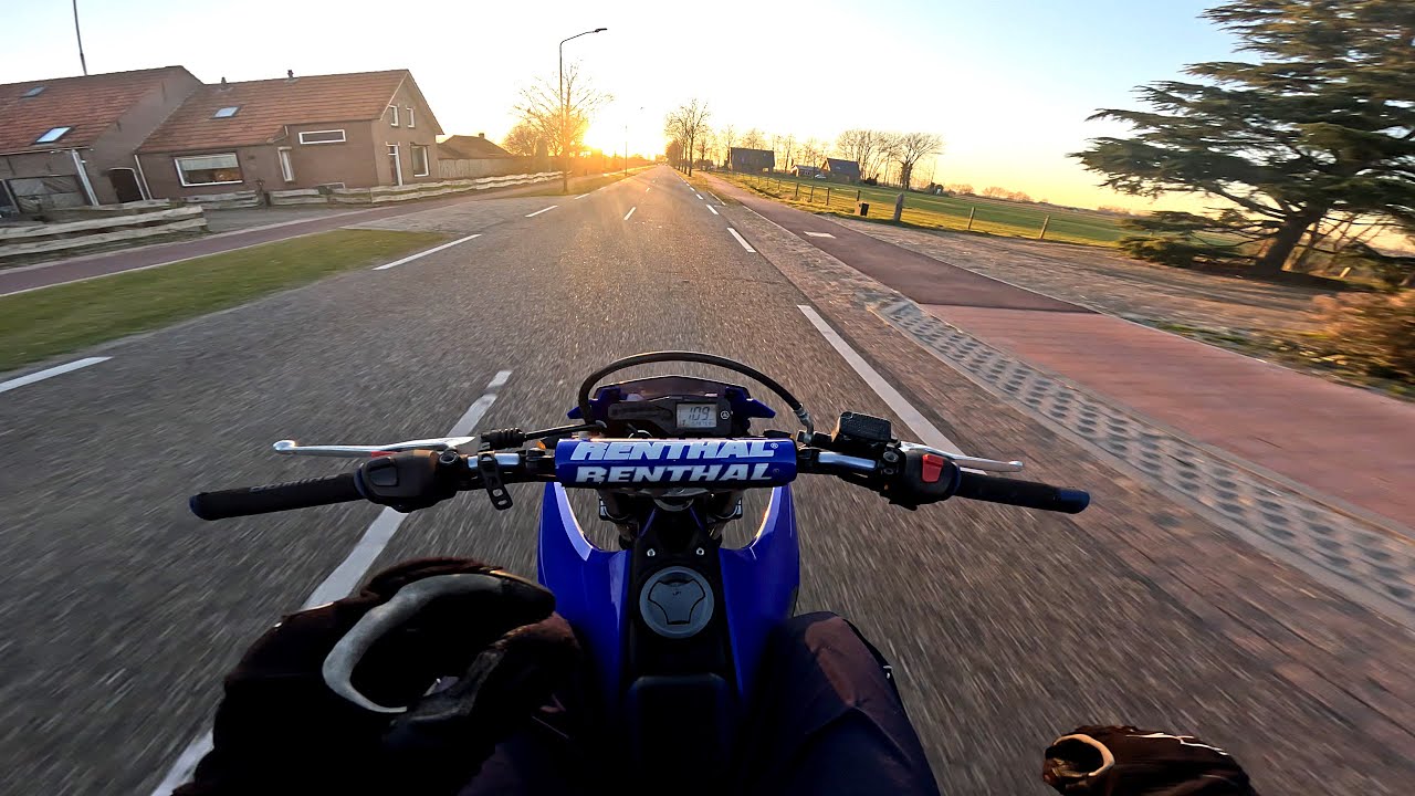 Yamaha WR125 crazy FULL THROTTLE ride (4k60fps) - YouTube