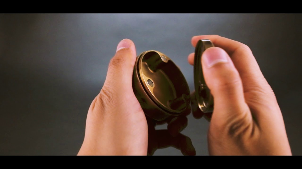 HogDoggins Pocket Puck - Brass (Exclusive) - YouTube