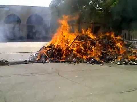 Garbage Fire in The 818 - YouTube