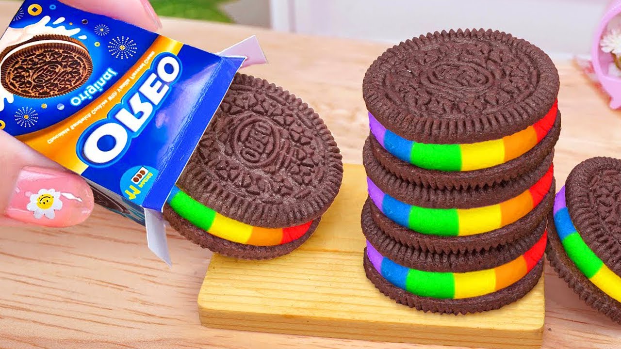 How to make a mini rainbow oreo cake with a tasty chocolate twist - YouTube