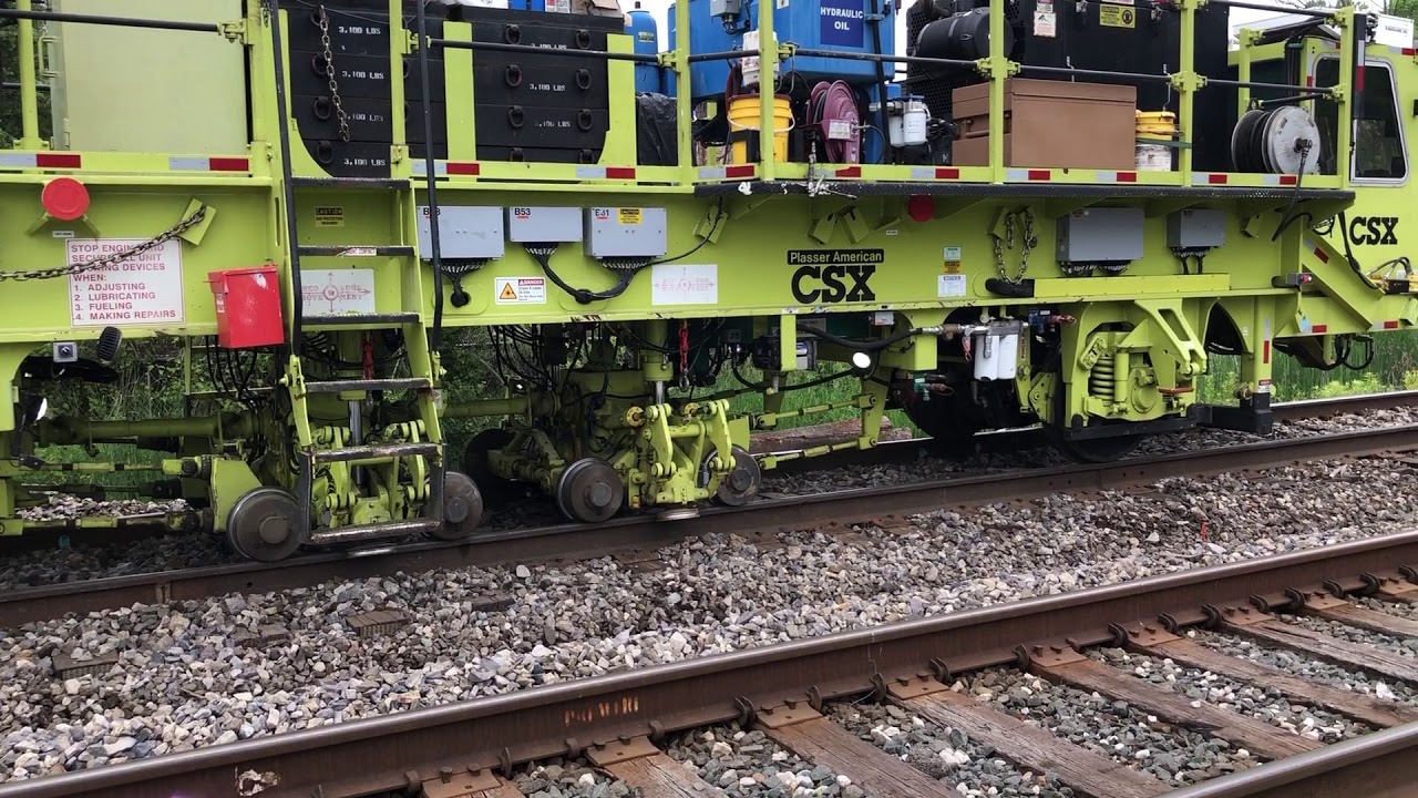 Railroad tie replacement: stabilizing - YouTube