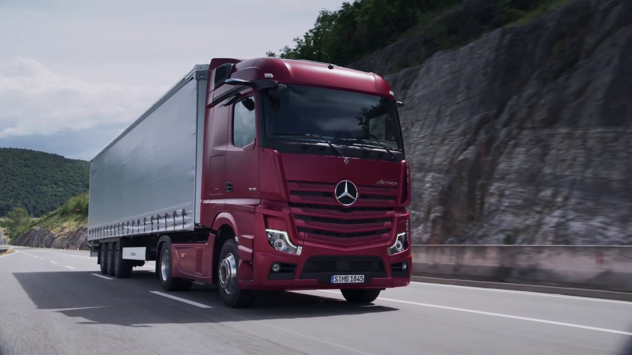 MirrorCams in de nieuwe Actros - YouTube