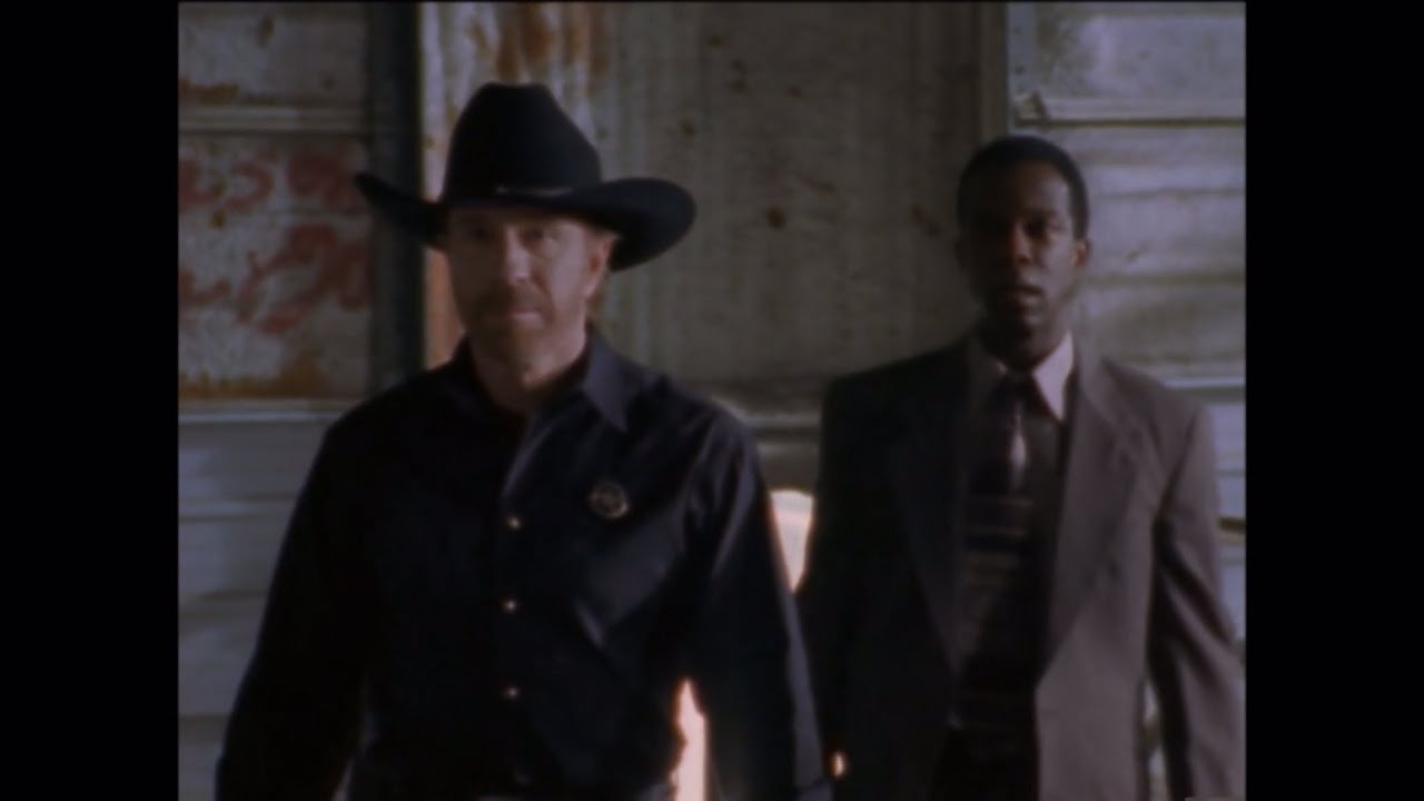Walker Texas Ranger | Countdown Fight - YouTube