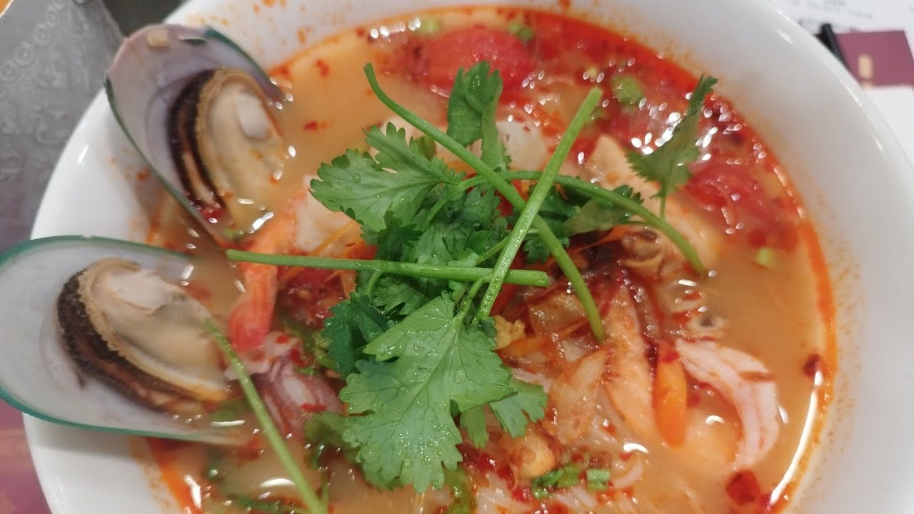 曼谷泰菜。北角🥚🥚🥚🥚Bangkok Thai Restaurant。North Point - YouTube