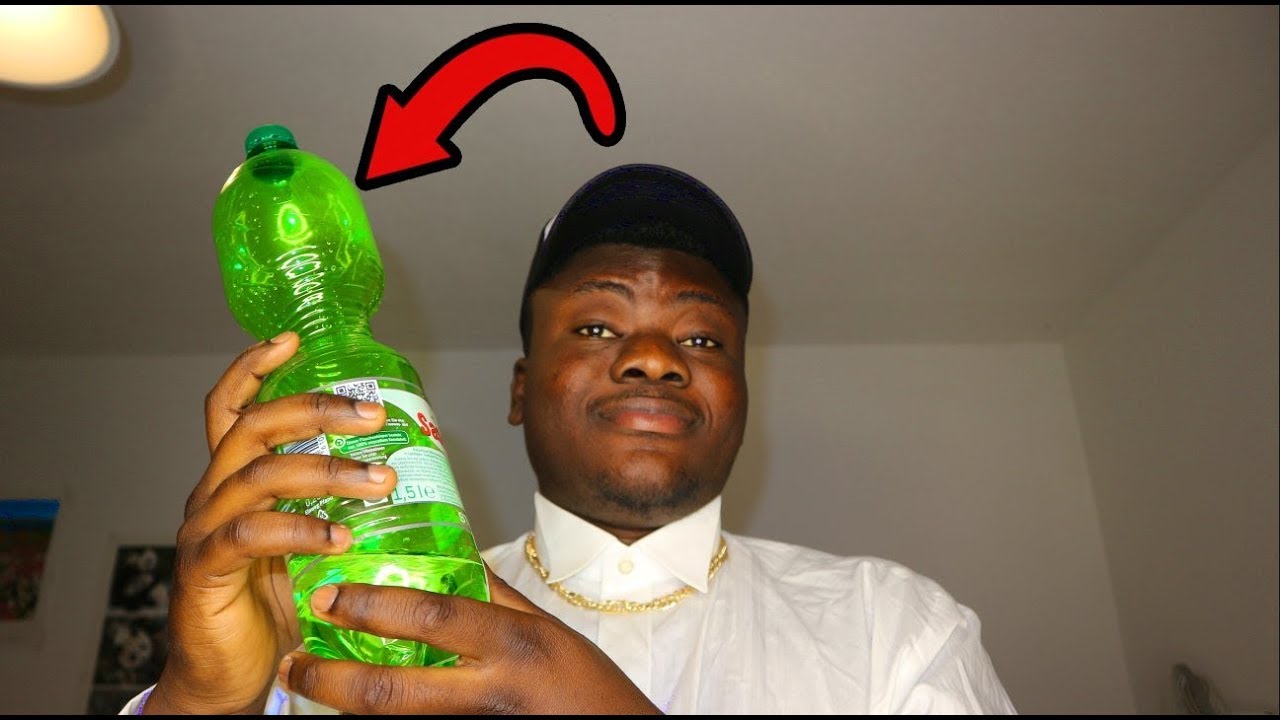DRINKING A BIG WATER BOTTLE IN ONE SECOND!!! - YouTube