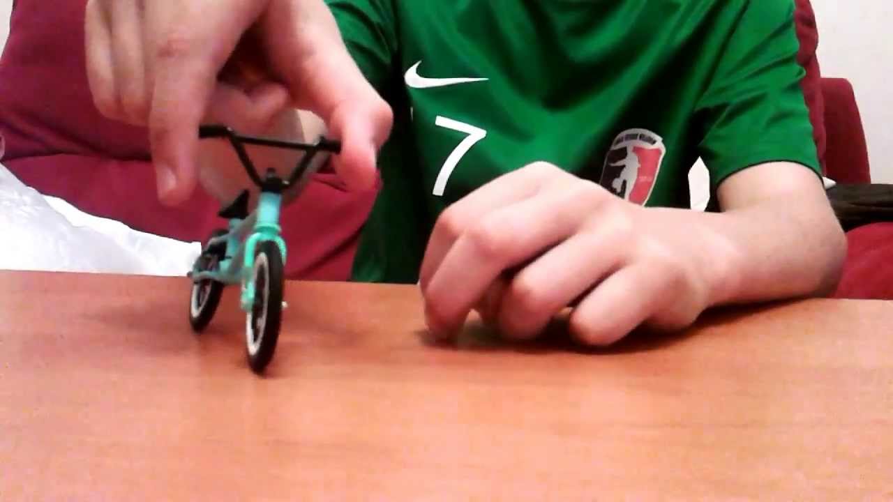 Mini BMX ŁATWY Trick! Nauka [ PL ] - YouTube
