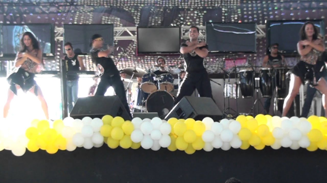 BANDA DK1 SHOW ao vivo no Matrix Music Hall - É o tchan - YouTube