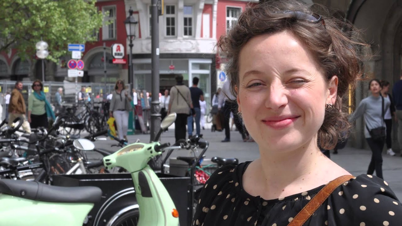 Alles wurst? Verschiedene Arten, Weißwurst zu essen - YouTube