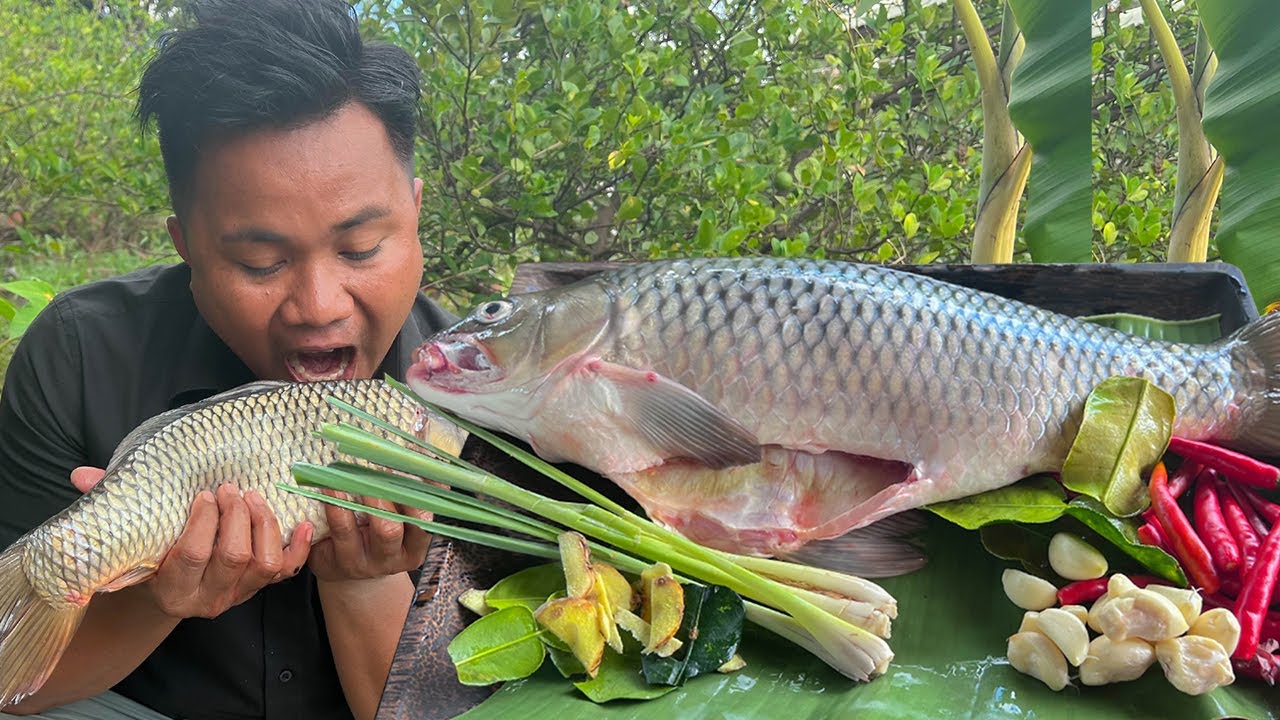 I Catch n Cook huge Fish MUKBANG EATING with Spicy Mango Salad - YouTube