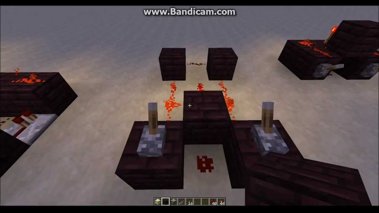 Minecraft: Worlds Smallest XOR (exclusive or) - YouTube