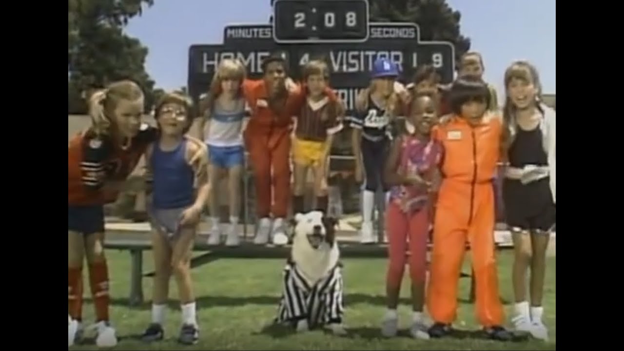 Kidsongs: Let's Play Ball - YouTube