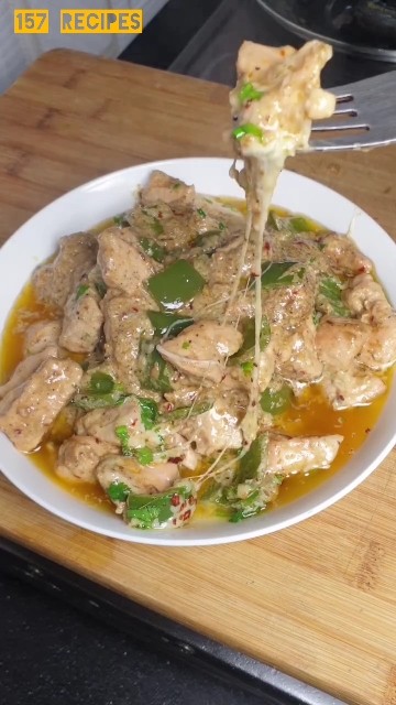 White Creamy & Chezy Chicken Recipe 😋 | Cheezious chicken make at home ...