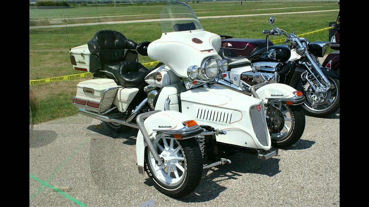 GWRRA Michigan 2012 Rally - Bike & Light Show - YouTube