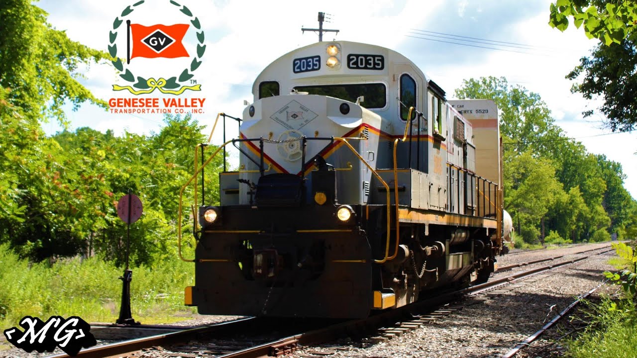 Alco RS32 Chase on the Old NYC Falls Road - YouTube